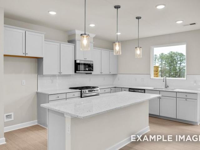 117 Broadway St, Knightdale, NC 27545
