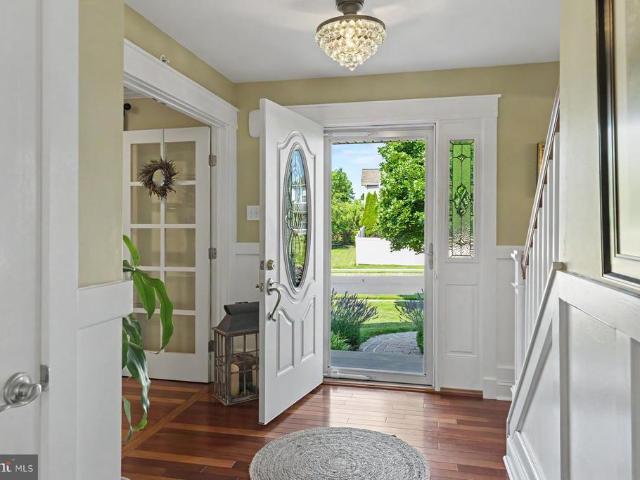 117 Buttercup Boulevard