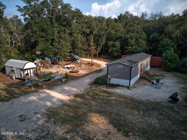 117 Gas Easement Rd, Interlachen, FL 32148