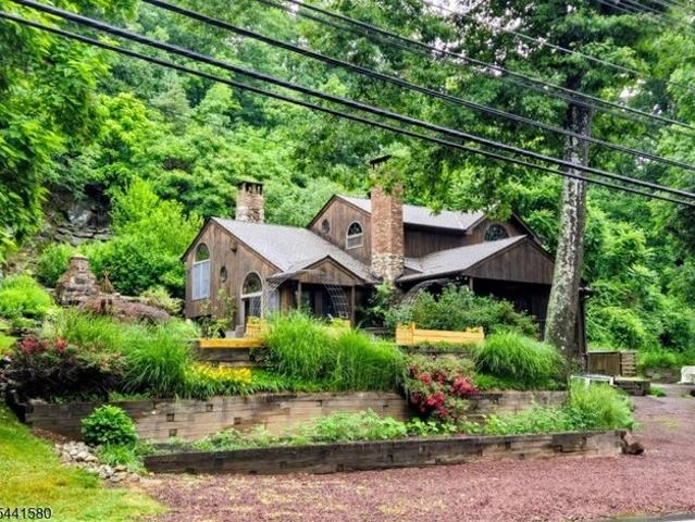 117 Green Pond Rd, Rockaway, NJ 07866