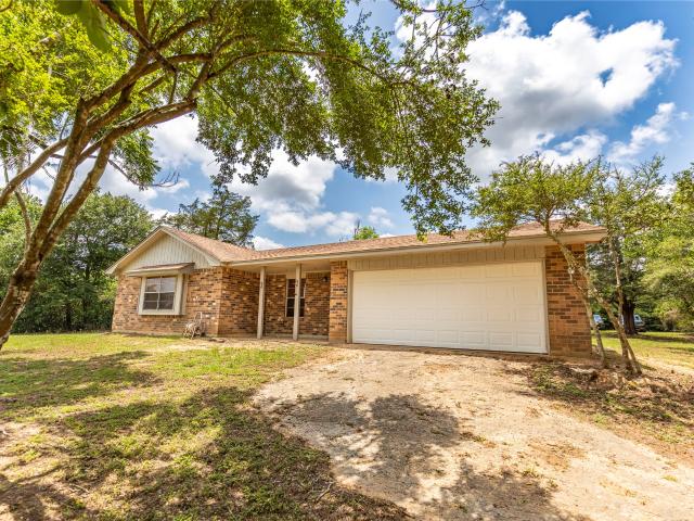 117 Dogwood Trail, Bellville, TX 77418 | MLS #12130