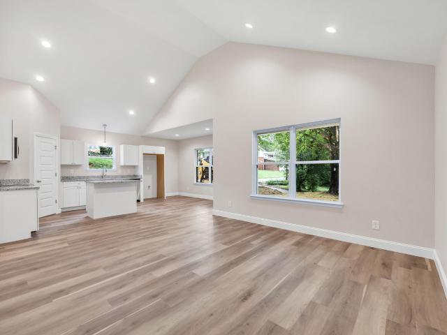 117 Dunn Lane NE