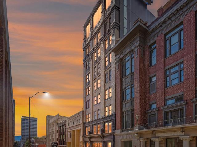 117 E 7th St, Unit 903B, Chattanooga, TN 37402 | MLS #1517