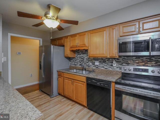 117 E 14Th Street