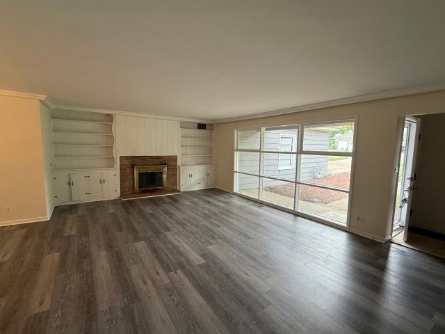 117 E Elm Street