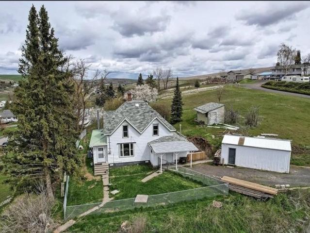 117 E First St, Rosalia, WA 99170