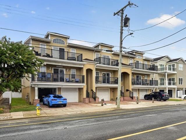 117 E Maple Ave Unit 101, Wildwood, NJ 08260