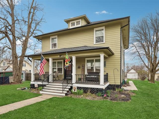 117 E North St, Winterset, IA 50273