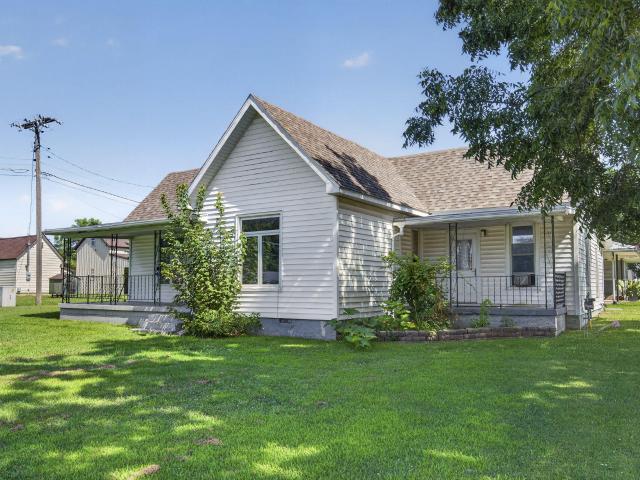 117 E Summit Avenue