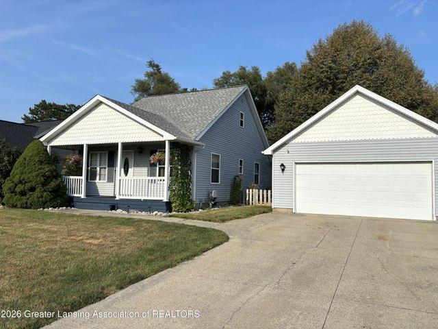 117 Elizabeth Way, Potterville, MI 48876