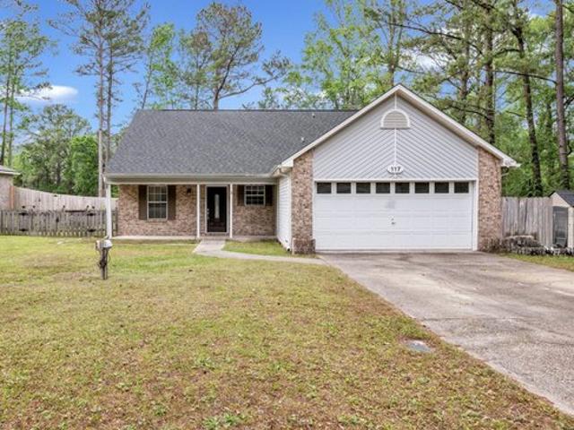 117 Fairway Dr, Crestview, FL 32536