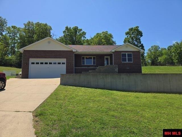 117 Ferncliff Pt, Bull Shoals, AR 72619
