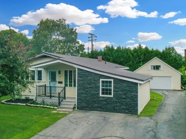 117 Fleetwood St, Presque Isle, ME 04769