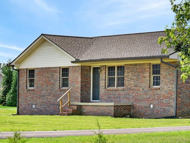 117 Kay Cir, Lafayette, TN 37083