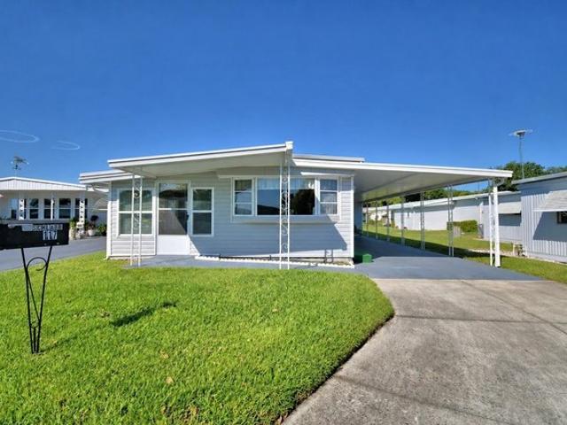 117 Holiday Ln, Auburndale, FL 33823