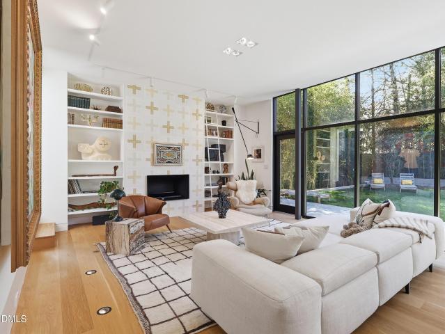 117 Hillcrest Road