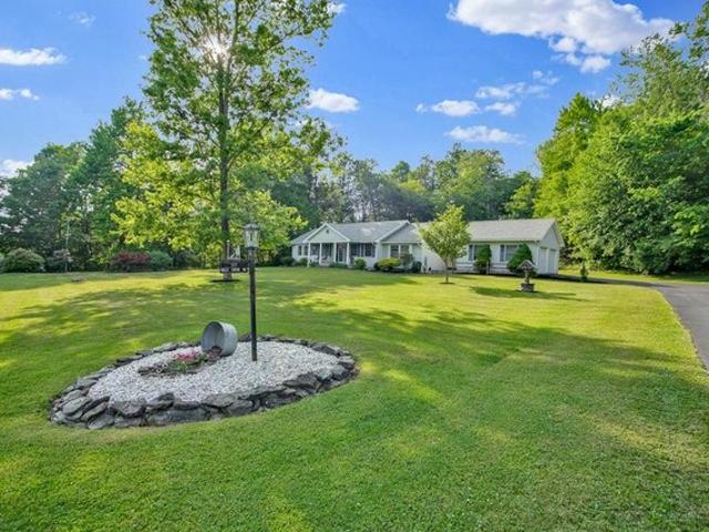 117 Hills Creek Dr, Wellsboro, PA 16901