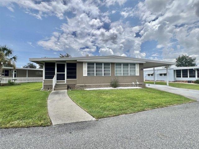 117 Jacaranda Dr, Leesburg, FL 34748