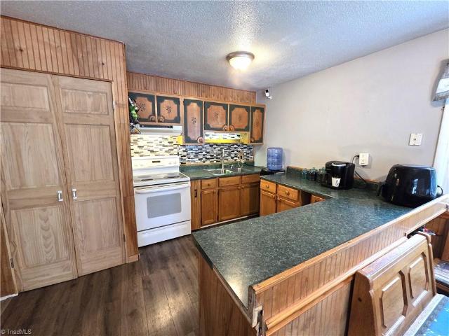 117 Locust Road