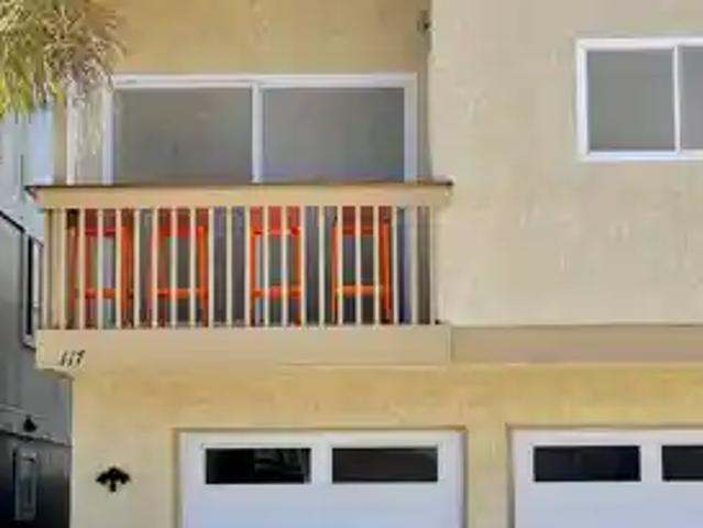 117 La Brea St, 3 beds, 2 full baths