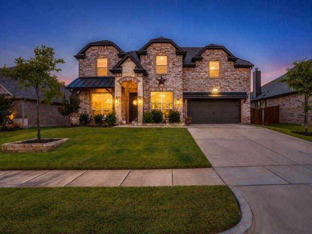 117 Mockingbird Hill Dr, Joshua, TX 76058