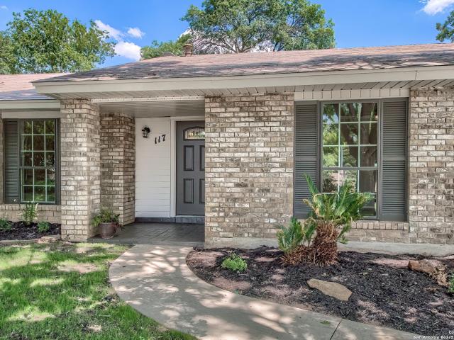 117 Mossridge, Universal City, TX 78148 | MLS #1954 | Compass