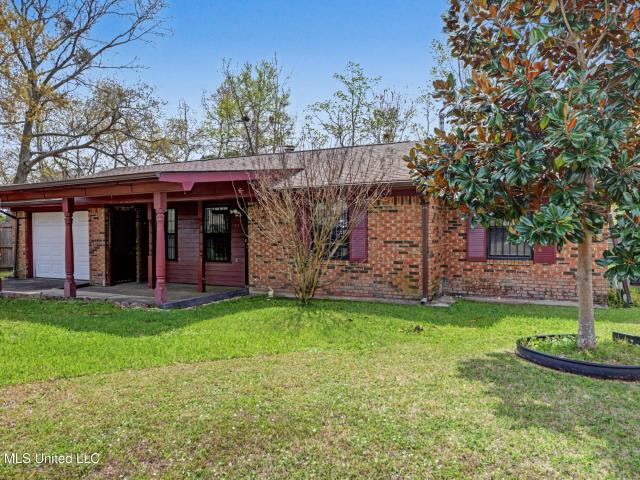117 Mary Ellen Dr, D'Iberville, MS 39540 | MLS #4142 | Compass