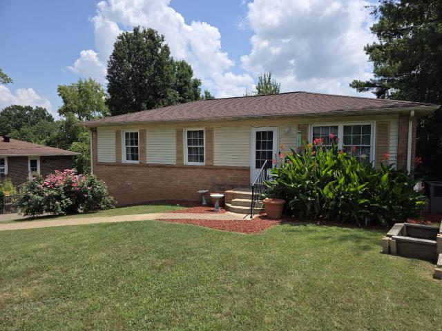 117 Mimosa Dr