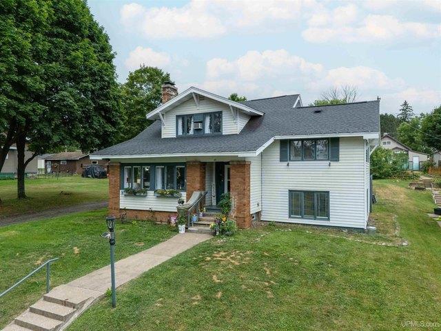 117 N 7th Ave, Iron River, MI 49935