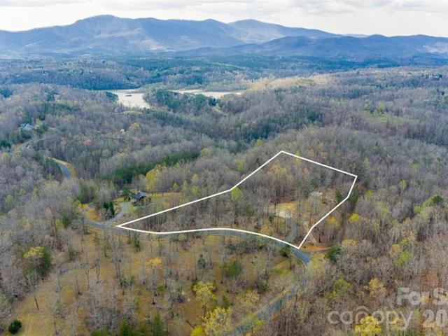 117 N Boundary Rd, Mill Spring, NC 28756