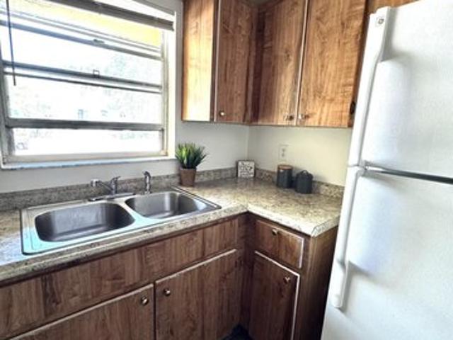 117 N E St, Lake Worth Beach, FL 33460