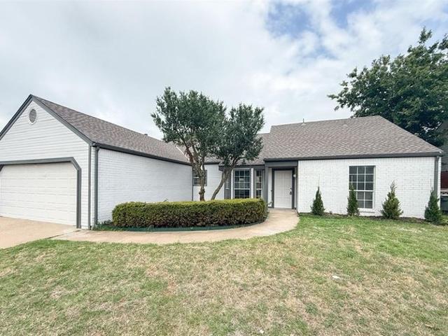 117 N Grand Fork Dr, Edmond, OK 73003