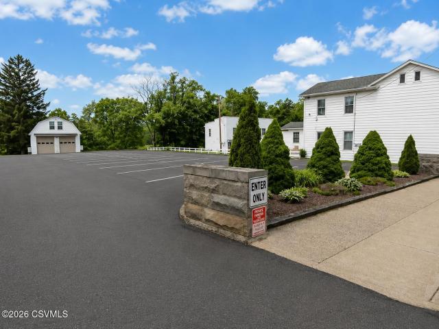 117 n market street