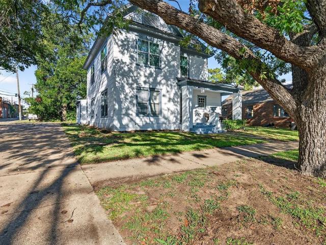 117 N Mirick Ave, Denison, TX 75020 | MLS #21170 | Compass