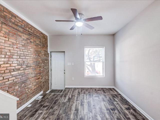 117 N Streeper Street