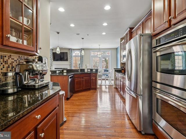117 Norwich Ln, Gaithersburg, MD 20878 | MLS #MDMC2214 | Compass