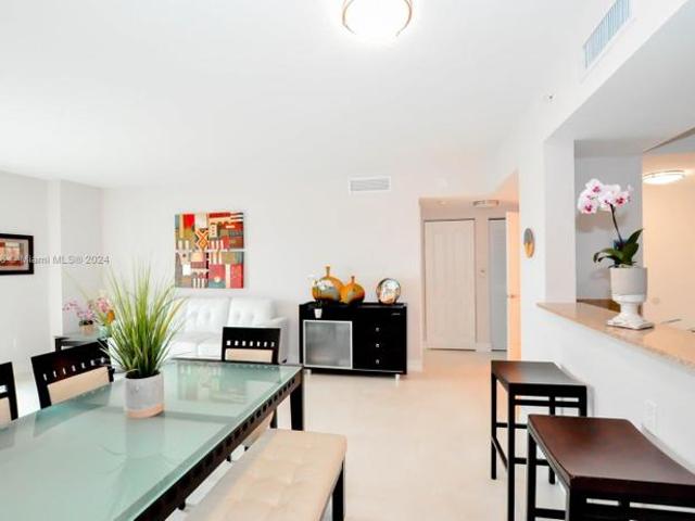 117 NW 42nd Ave #1203, Miami, FL 33126
