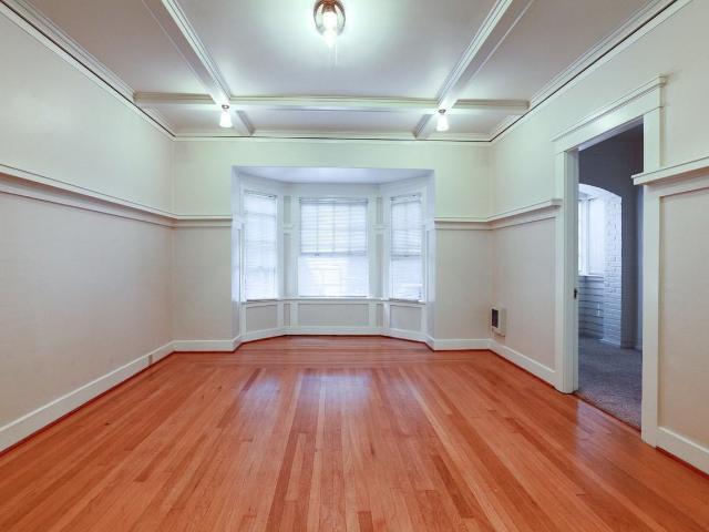 117 NW Trinity Pl 1 Bedroom Apartment for Rent at 117 Nw Trinity Pl, Portland, OR 97209 Northwest District