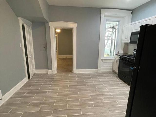 117 S 6Th Street