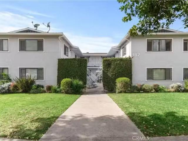117 S Ivy Avenue, D, Monrovia, CA 91016