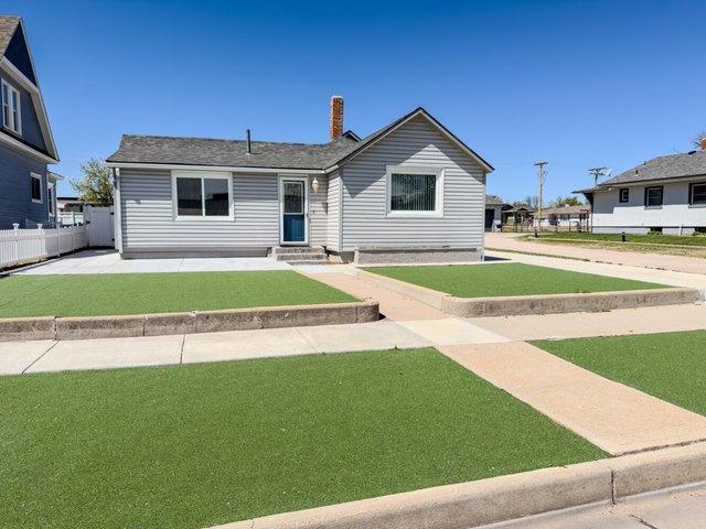 117 S Logan St, Haxtun, CO 80731