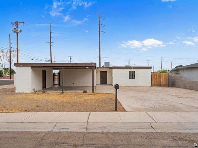 117 S San Clemente Dr, Yuma, AZ 85364