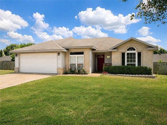 117 Samantha Ct, Lowell, AR 72745