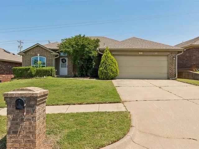 117 Sandstone Dr, Norman, OK 73071