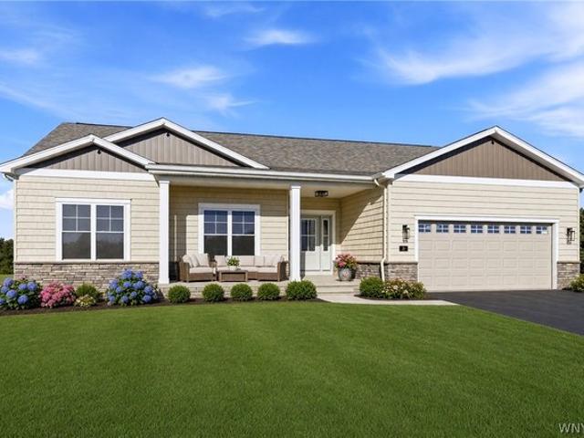 117 Sandywood Cir, Grand Island, NY 14072