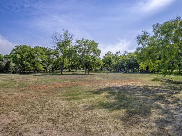 117 Settlement Dr, Unit 9, Fredericksburg, TX 78624 | MLS #97793