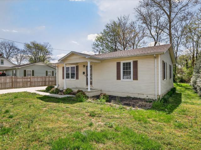 117 Seitz St, McMinnville, TN 37110 | MLS #3169 | Compass