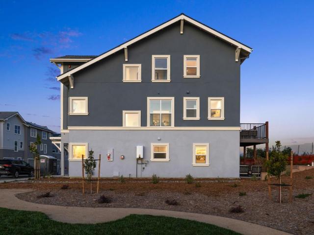 117 Skyline Vista Way, Watsonville, CA 95076 | MLS #ML82032 | Compass