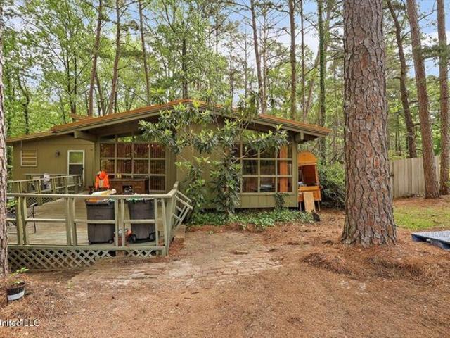 117 Sweetgum Ln, Florence, MS 39073