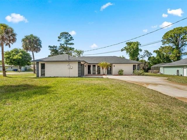 117 Poinciana Rd, Edgewater, FL 32141